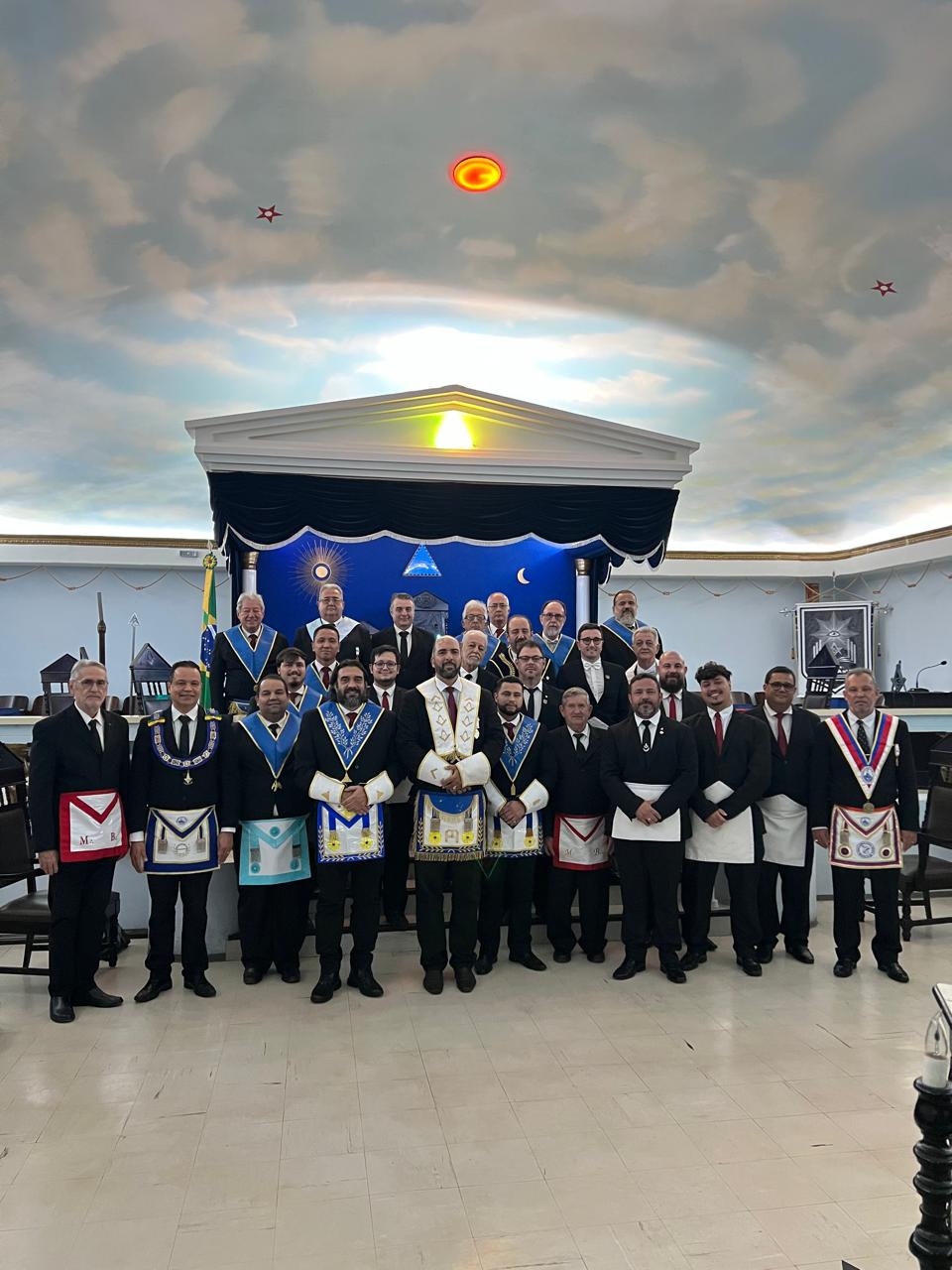 Reassunção e Posse na Loja Luz Eterna nº3110 no Oriente de São José do ...